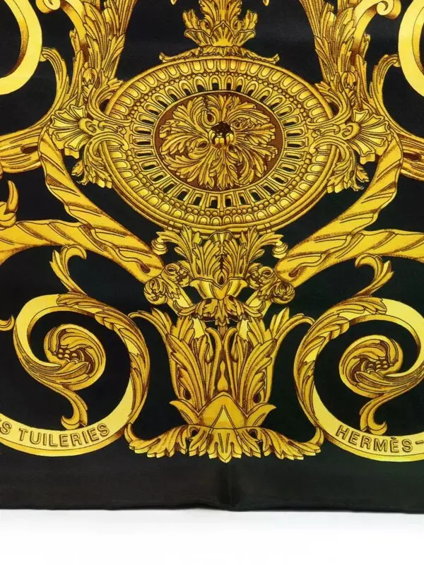 Hermès 2010s Les Tuileries Scarf - Black