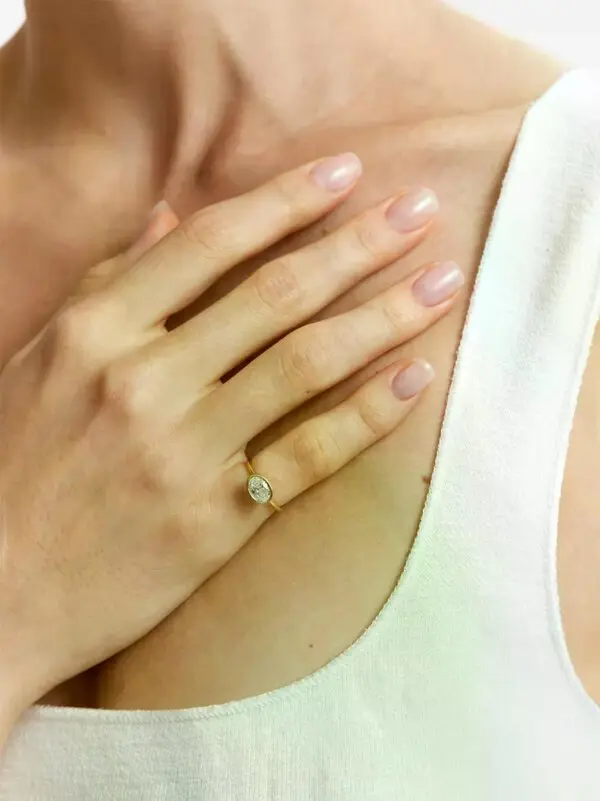 SOLO FOR DIAMONDS X Nataliia Gotsii Oval-cut Diamond Ring - Gold