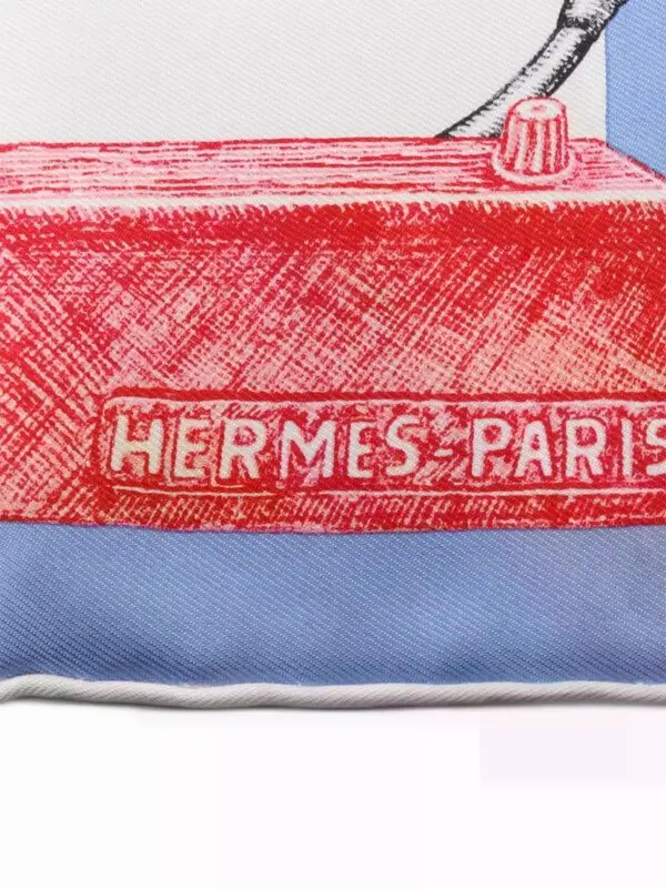 Hermès 2020s Chevaloscope Neon Scarf - White