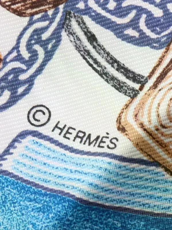 Hermès 2020s Chevaloscope Neon Scarf - White