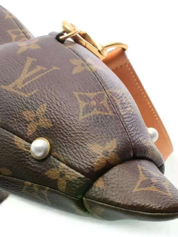 LOUIS VUITTON 2010s Monogram Dolphin Shoulder Bag