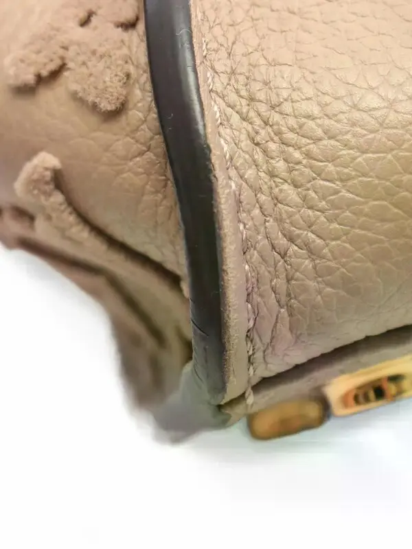LOUIS VUITTON 2021s On My Side Monogram Tote Bag