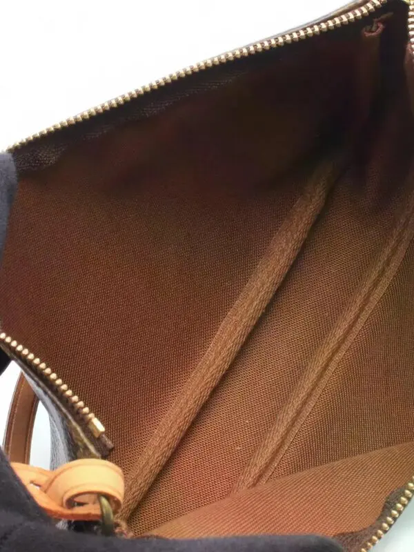 LOUIS VUITTON 2001 Pochette Accessoires Monogram Tote Bag
