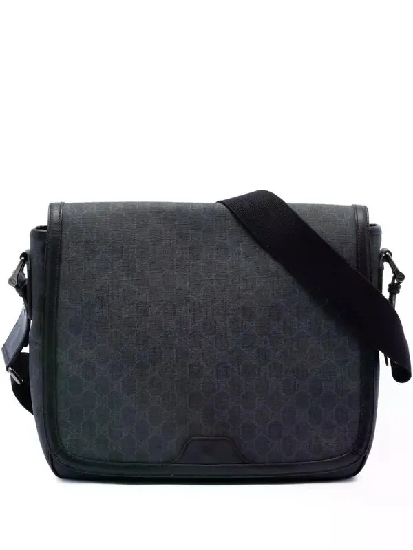 Gucci 2016-2026 Gg Supreme Messenger Bag Crossbody Bag - Black