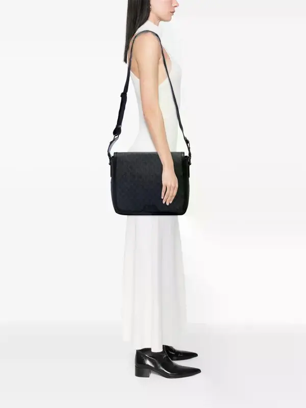Gucci Gg Supreme Messenger Bag