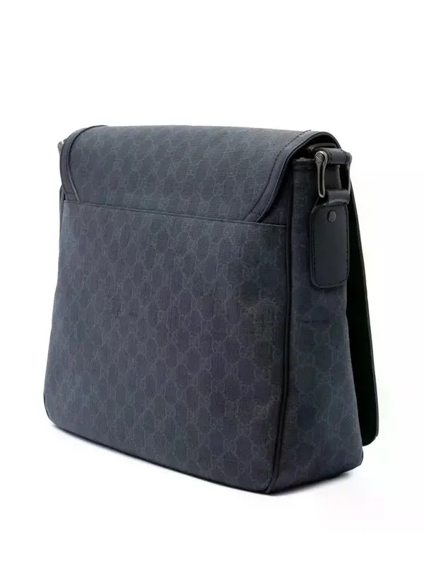 Gucci Gg Supreme Messenger Bag
