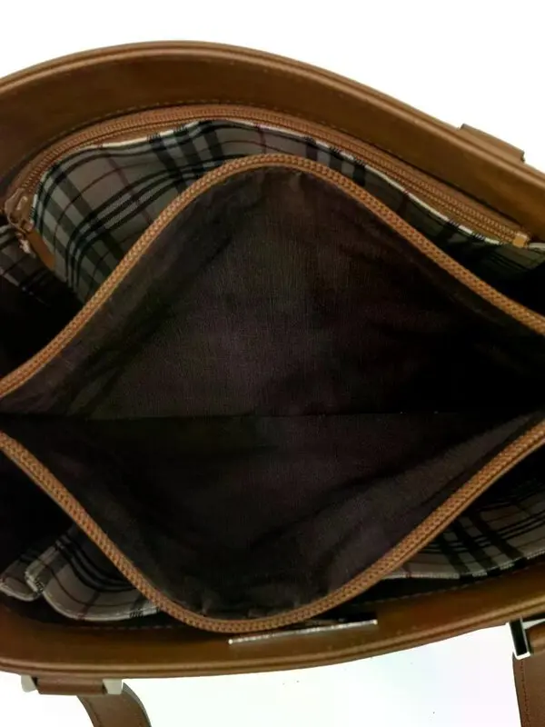 Burberry 2000-2017 Leather Bucket Bag