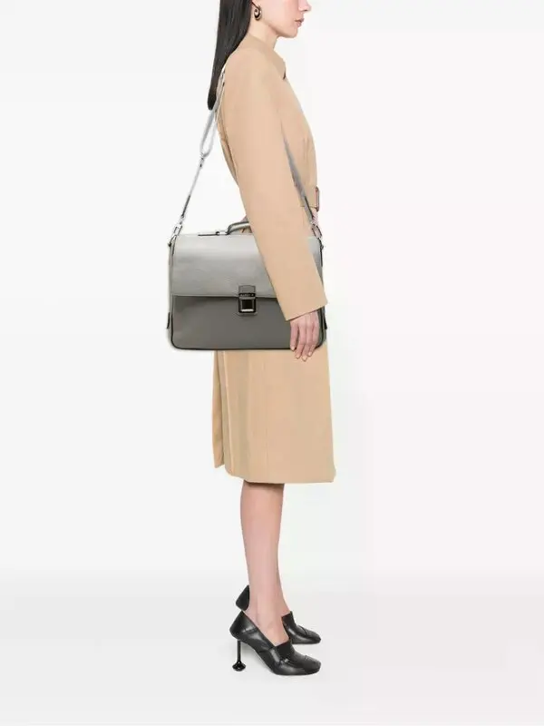 LOUIS VUITTON 2010 Taiga Vassili Gm Business Bag