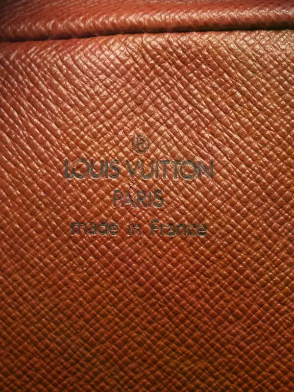 LOUIS VUITTON 2002 Mm Cite Monogram Canvas Tote Bag