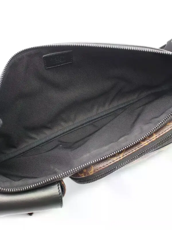 LOUIS VUITTON 2021s Christopher Monogram Macassar Body Bag