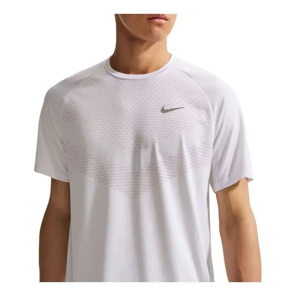 Nike Stride Dri-fit Adv T-shirt - White