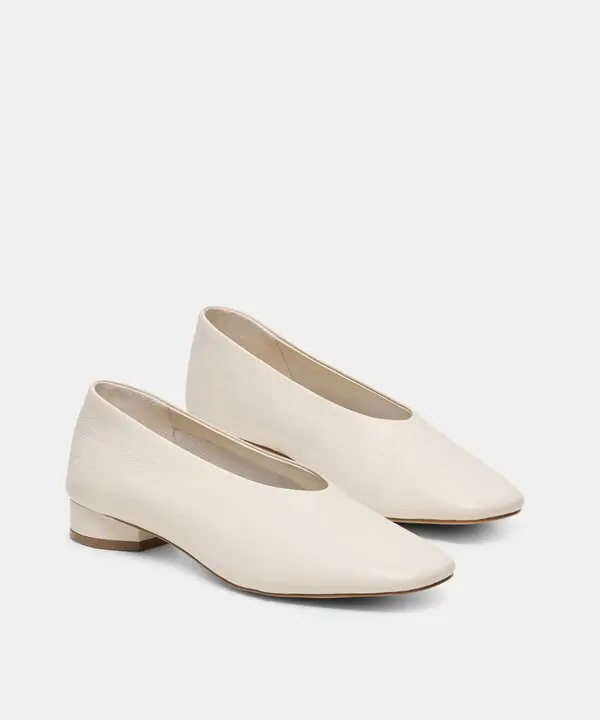 DOLCEVITA Dolce Vita Andey Leather Block Heel Flats