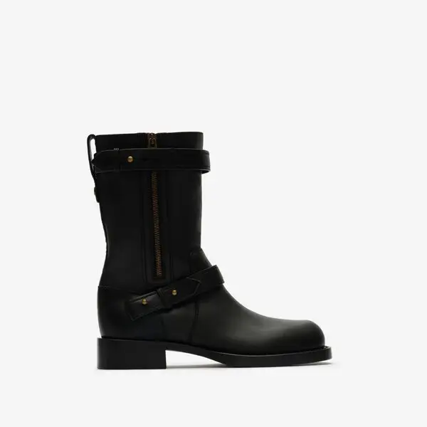 Burberry Leather Kent Biker Boots With Stud Detailing - Black