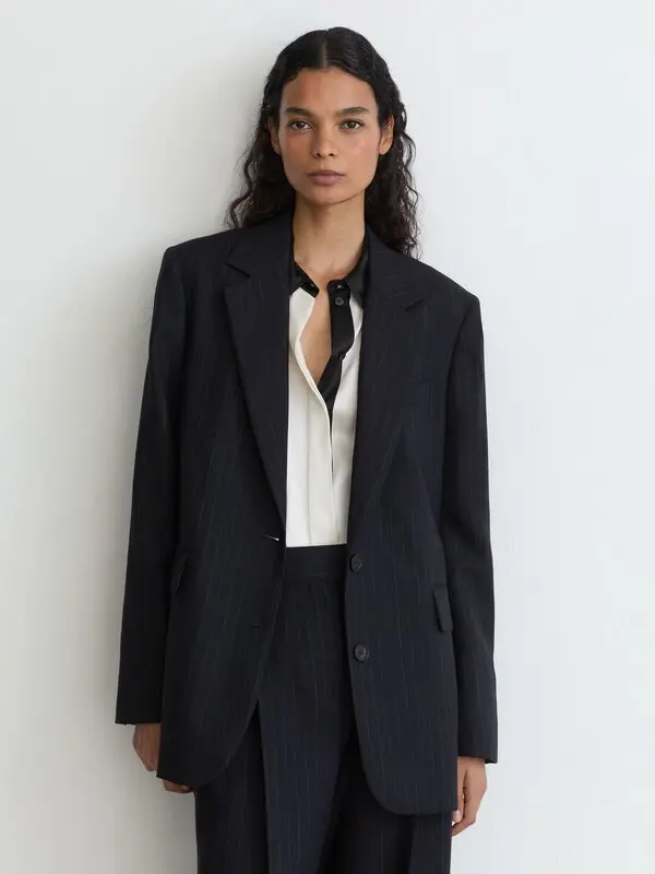 REISS Beck Petite Wool Pinstripe Single-breasted Suit Blazer Relaxed-fit - Navy