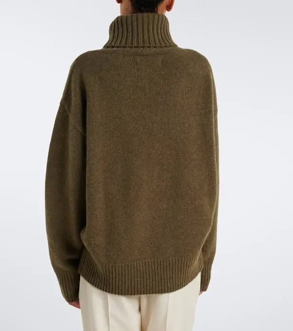 Extreme Cashmere N°20 Oversize Turtleneck Sweater