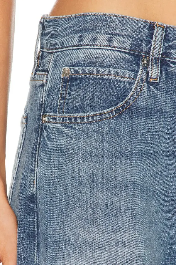 FRAME The Off Duty Loose Jeans