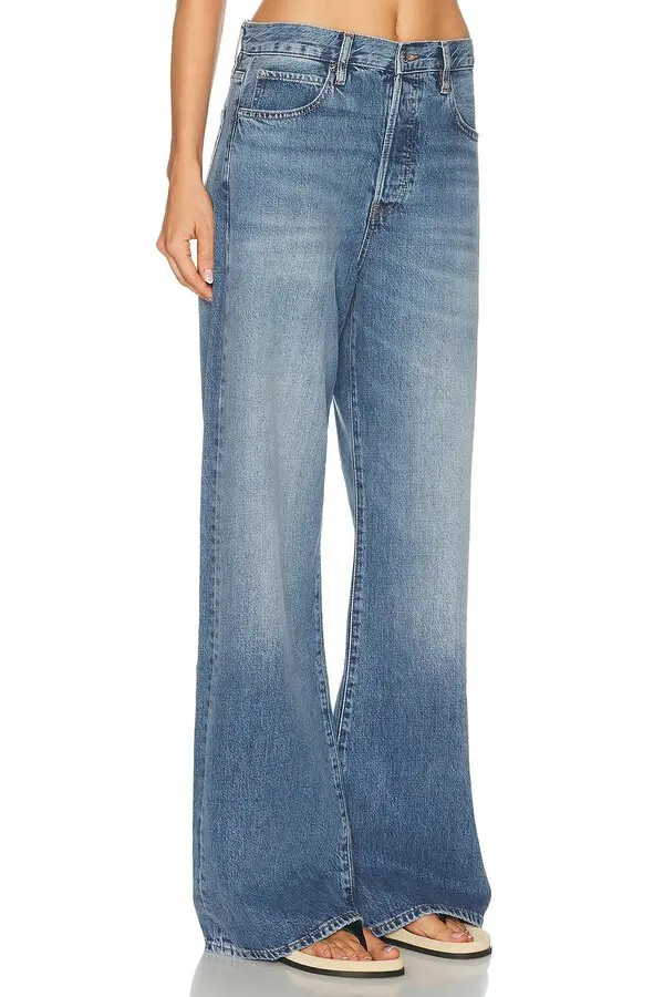 FRAME The Off Duty Loose Jeans