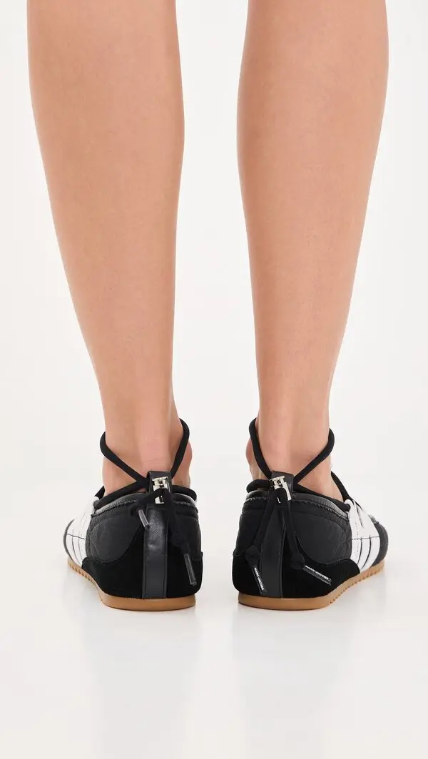 Marc Jacobs The 400 Bleeckerinas