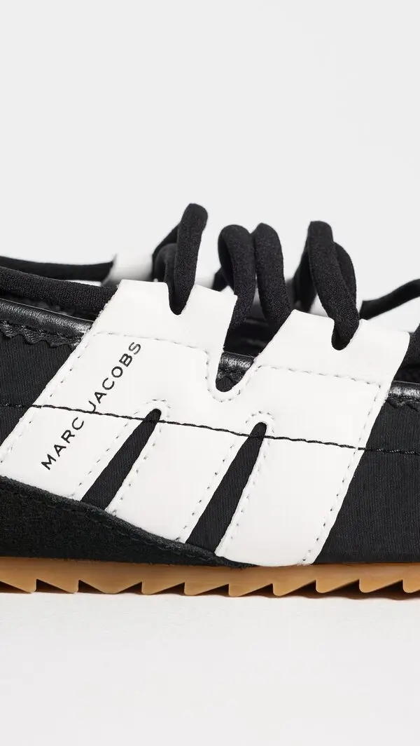 Marc Jacobs The 400 Bleeckerinas
