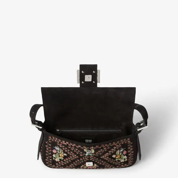 Fendi Baguette® 26424