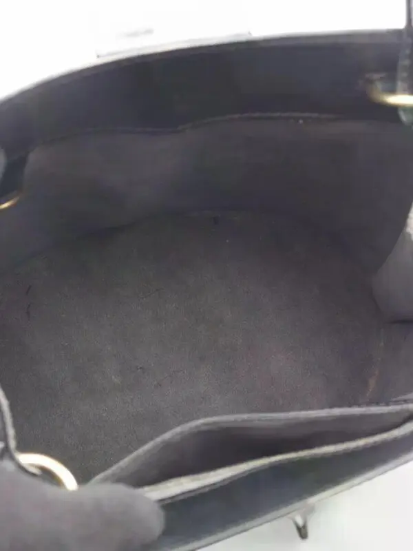 LOUIS VUITTON 1997 Cluny Epi Shoulder Bag