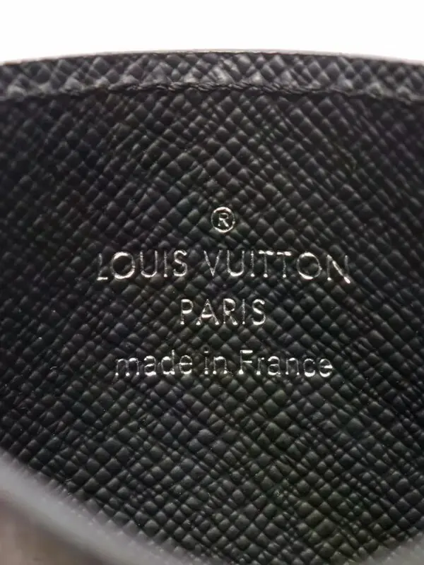 LOUIS VUITTON 2016 Monogram Eclipse Card Case