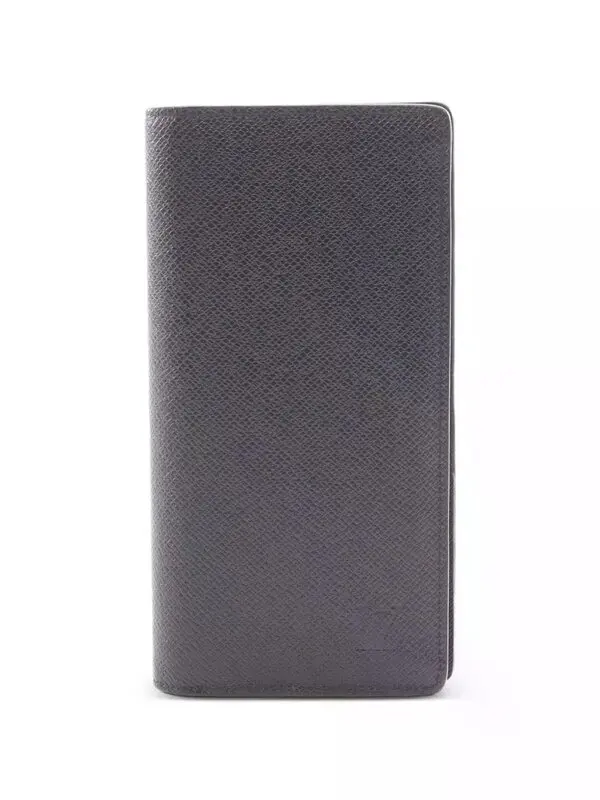 LOUIS VUITTON 2021 Brazza Taiga-leather Long Wallet - Black