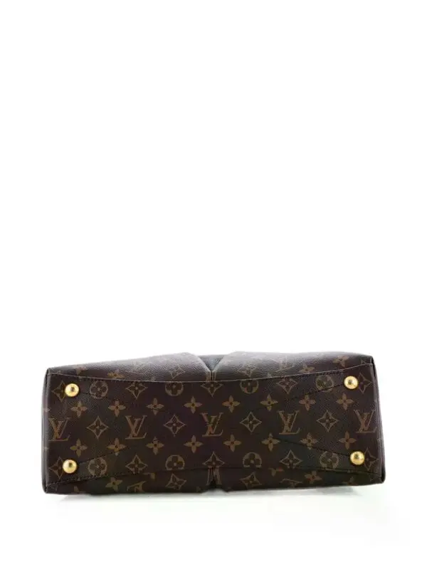 LOUIS VUITTON V Tote Monogram Canvas And Leather Mm Shoulder Bag