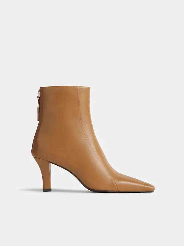REFORMATION Jeanne Ankle Boot - Natural