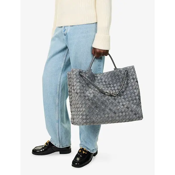 Bottega Veneta Andiamo Large Leather Cross-body Bag - Obsidian Grey-bv