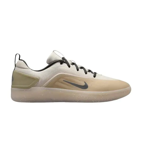 Nike Nyjah 4 'beige
