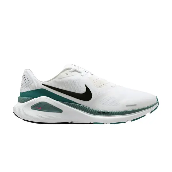 Nike Structure 26