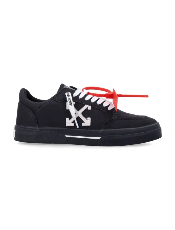 Off-White Low-top Canvas Sneakers With Arrow Logo - Nero