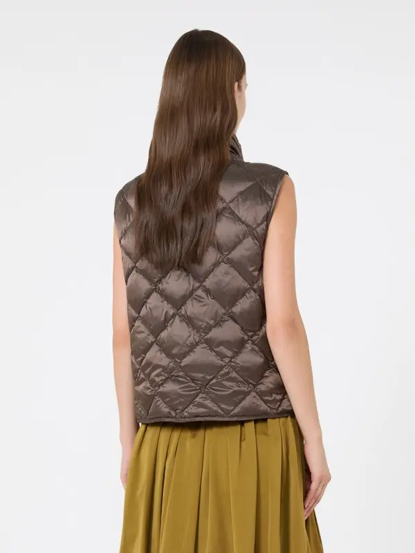 Max Mara Diamond-patterned Water-repellent Canvas Padded Gilet