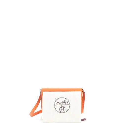 Hermès Convoyeur Crossbody Bag Evercolor Mini