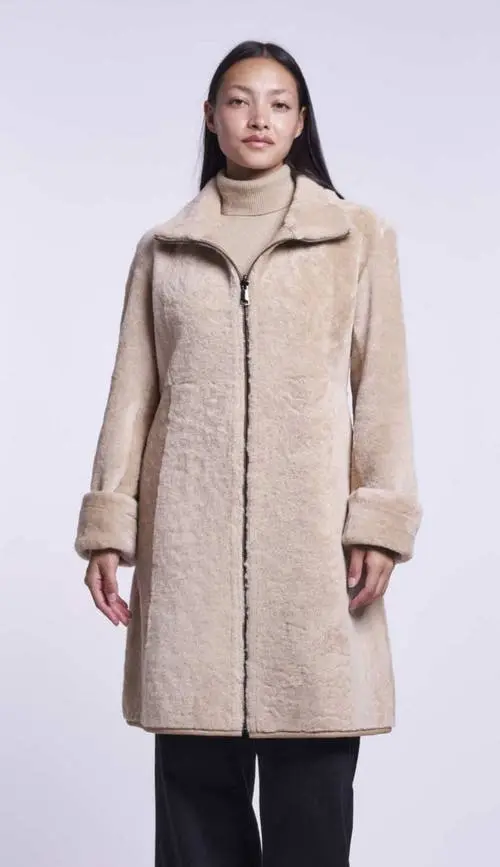 BLUE DUCK Zipper Shearling Coat - Beige
