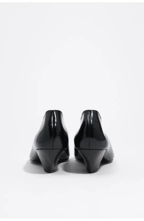 Bimba Y Lola Leather Mid-heel Court Shoe