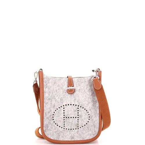 Hermès Evelyne Bag Gen Iii Felt Tpm - Grey