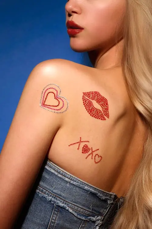 NEVER HAVE I EVER SHOP Kisses Rhinestone Tattoo Set