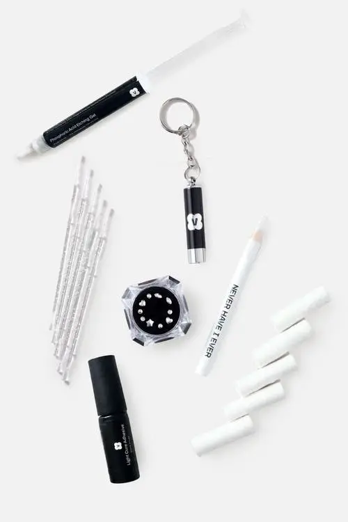 NEVER HAVE I EVER SHOP Classic Glam Diy Tooth Gem Kit