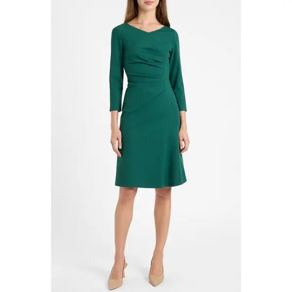 Santorelli Liv Sheath Dress In Soft Stretch Crepe - Evergreen