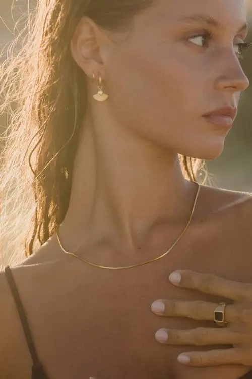 ATOLEA Fine Choker