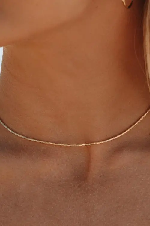 ATOLEA Fine Choker