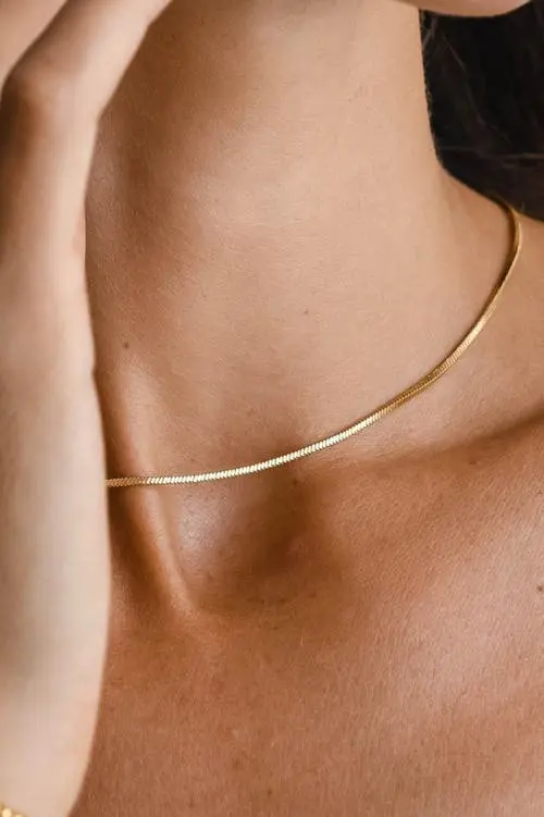 ATOLEA Fine Choker