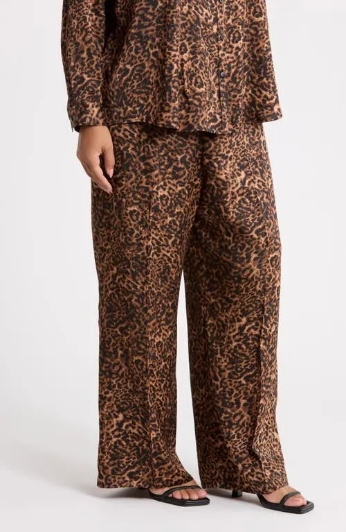 TAHARI ASL Leopard Print Wide Leg Pants