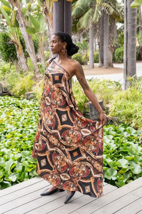 LUNAVERSOUL Heze Halter Dress