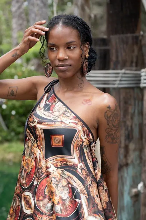 LUNAVERSOUL Heze Halter Dress