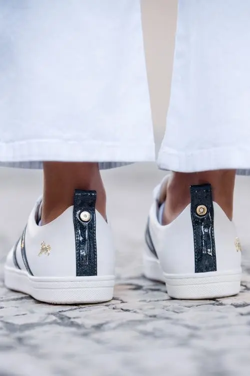 Cavalinho Gloss Leather Lace-up Sneakers