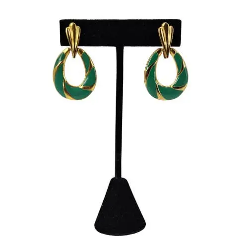 MADISON BEVERLY HILLS Vintage 1970s Green Enamel Oval Earrings