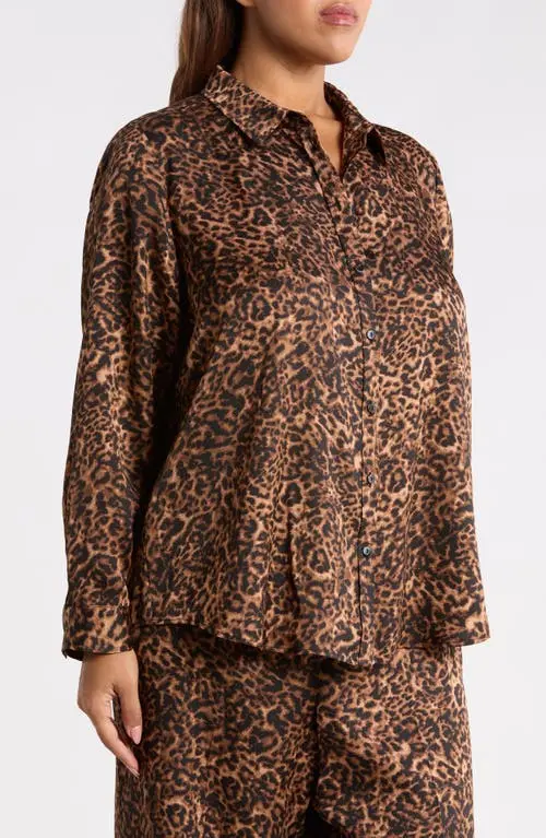 TAHARI ASL Leopard Print Long Sleeve Shirt